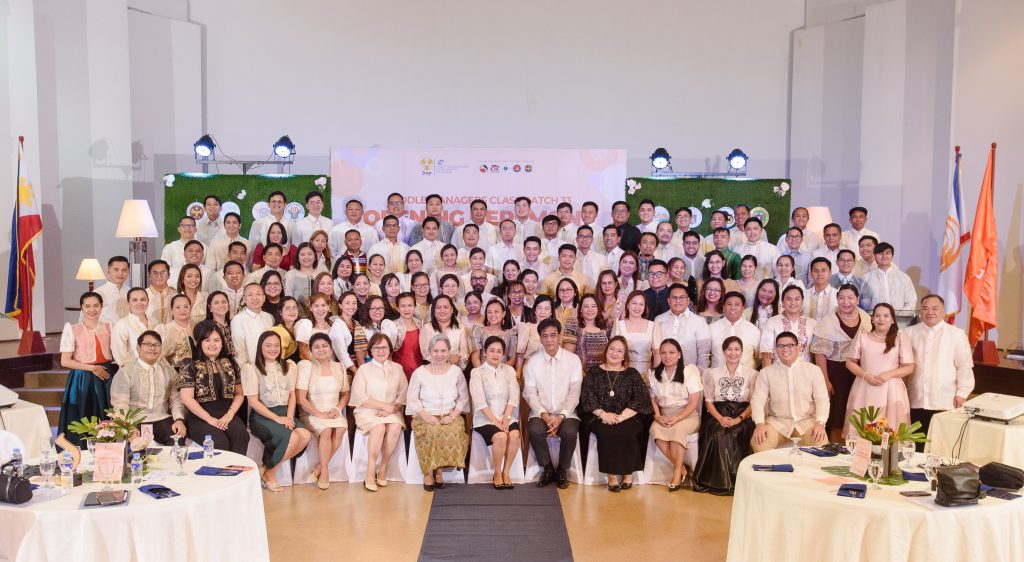 47 PIONEERING SCHOLARS JOIN THE RANKS OF THE MIDDLE MANAGERS CLASS ...